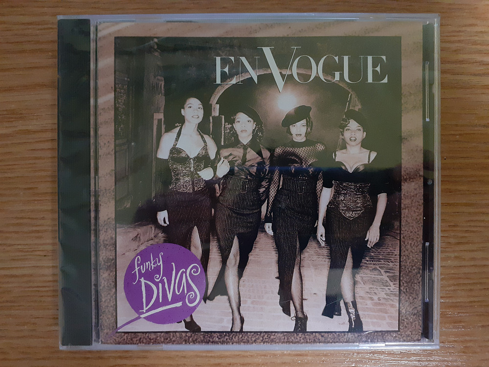 Компакт диск фирменный, новый, запечатанный CD En Vogue – Funky Divas ...