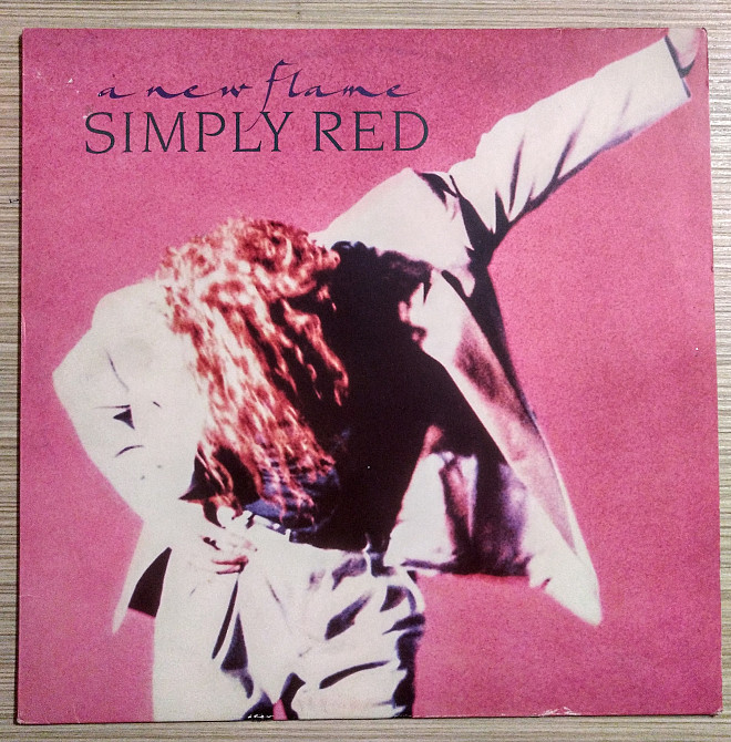 Simply Red – A New Flame | Виниловые пластинки на Vinyl.com.ua
