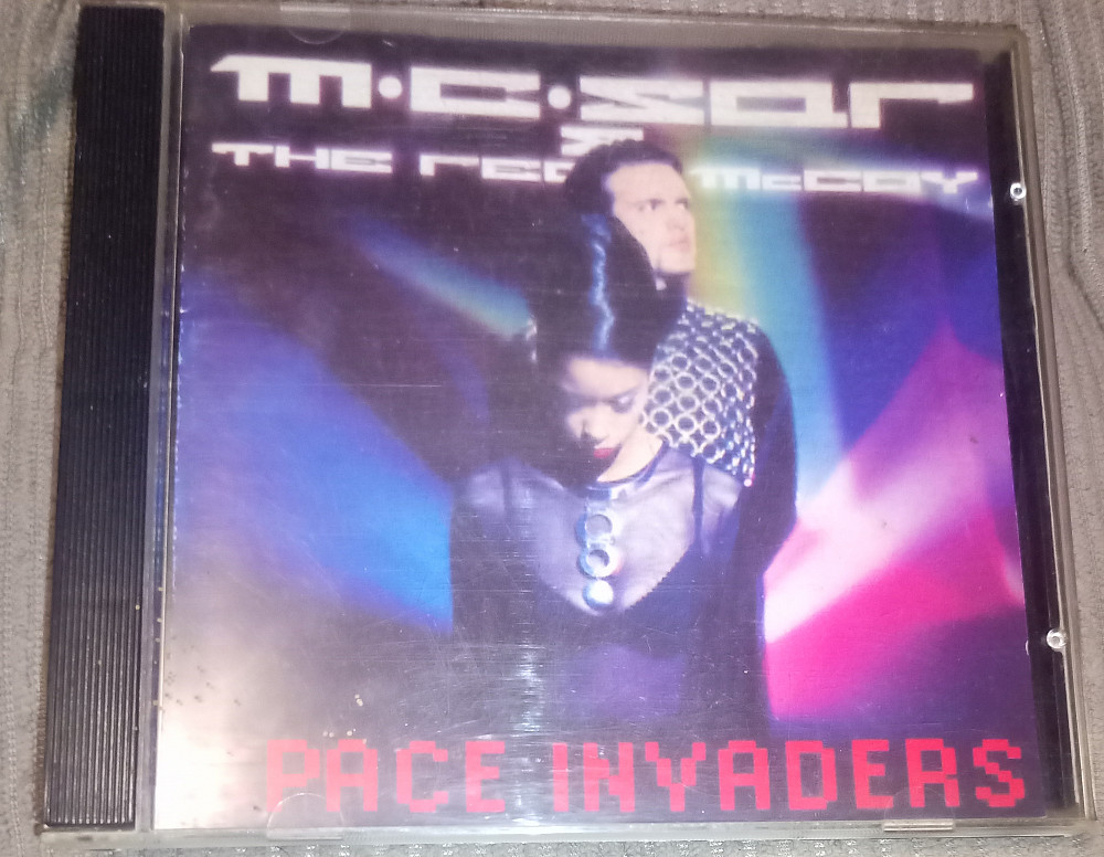 M.C. Sar & The Real McCoy– Space Invaders | Компакт-диски на Vinyl.com.ua