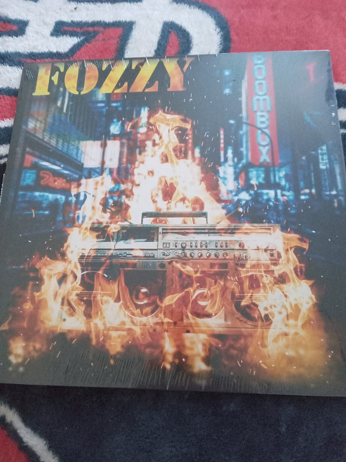 New Fozzy – Boombox | Вінілові платівки на Vinyl.com.ua